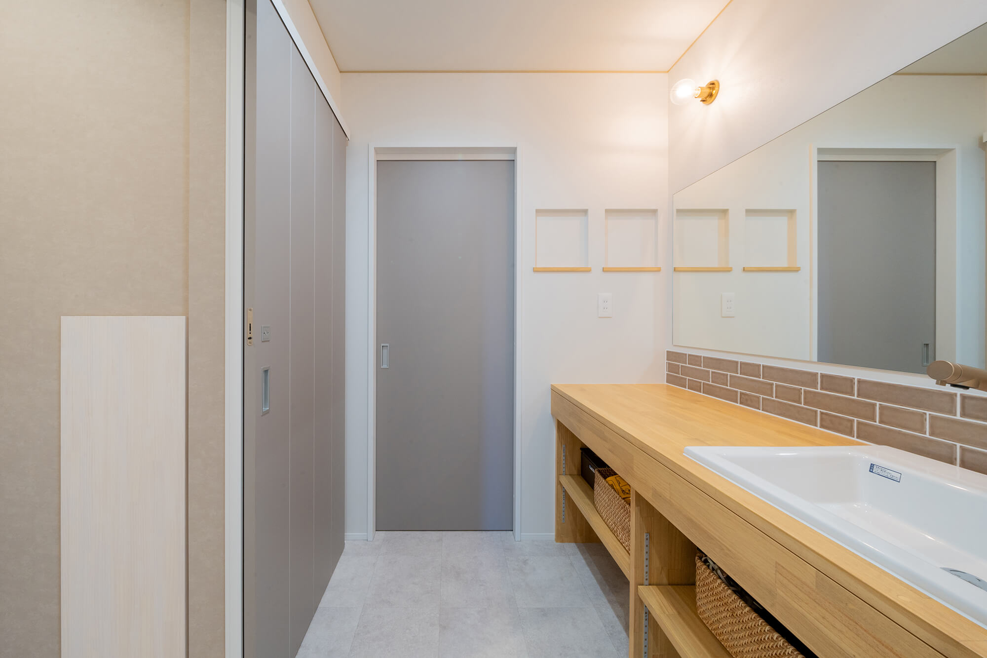 LIXIL2025年春の新商品「カスタムバニティ」 | ㈲内海建設｜LIXILリフォームショップ｜菊川市での新築注文住宅とリフォーム＆リノベーション